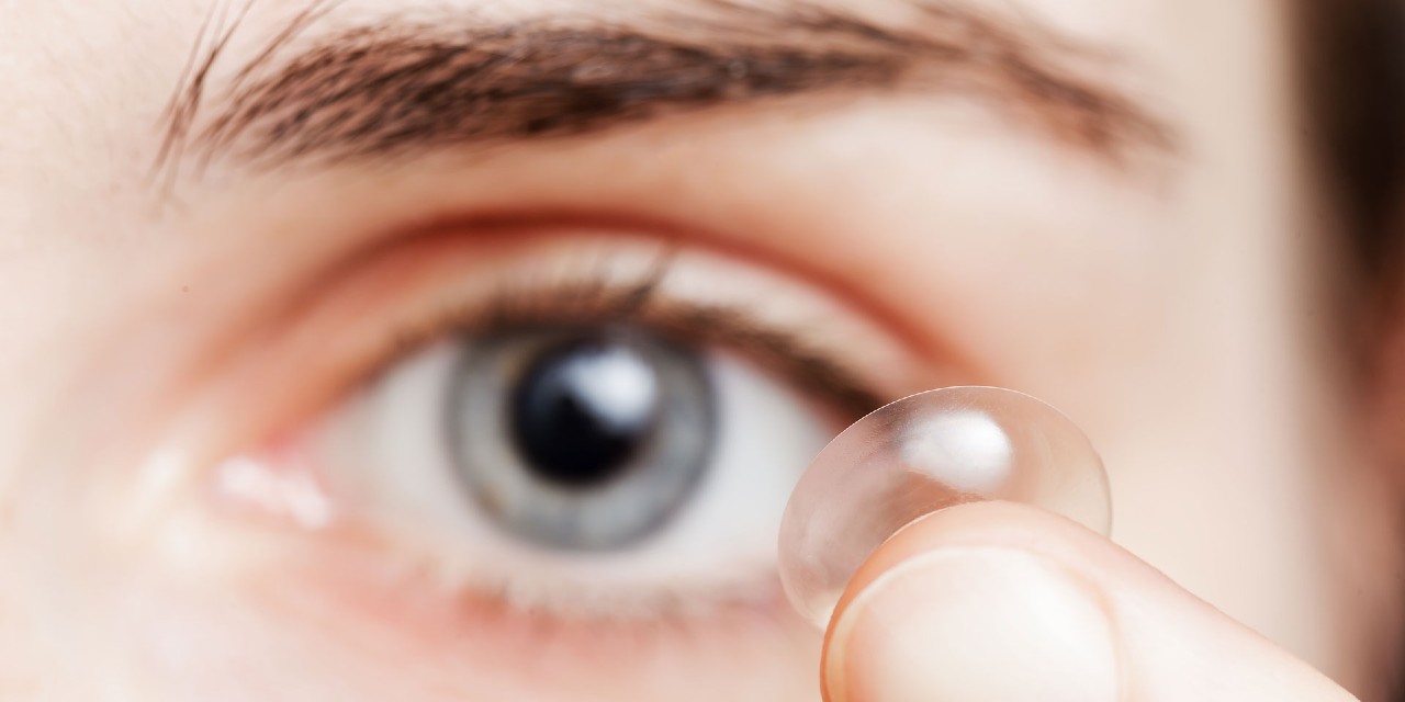Should I Wear Contact Lenses In A Float Tank | Isolation Tank Experts
